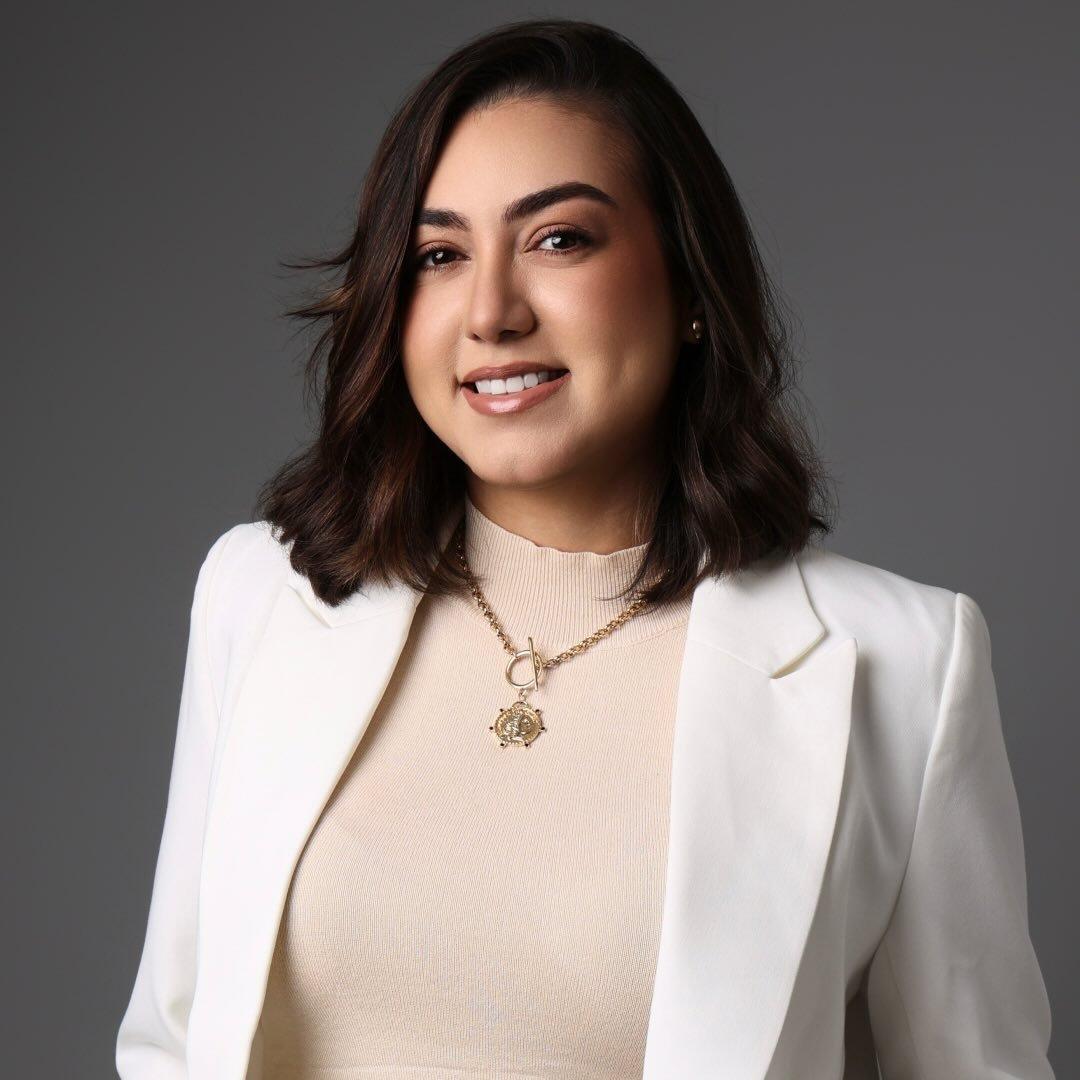Caroline Queiroz | Heon Plataforma