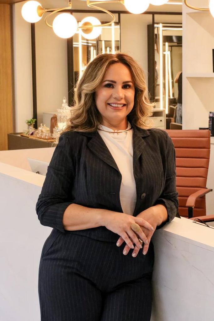 Dra. Vanessa Vágula | Heon Plataforma